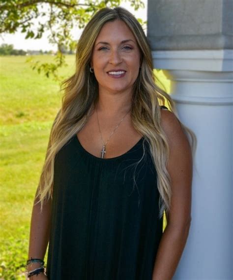 Meet Sarah K State Of Mind Salon And Spa Crown Point In