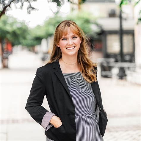 Laura Sinclair Real Estate Agent In Aiken Sc