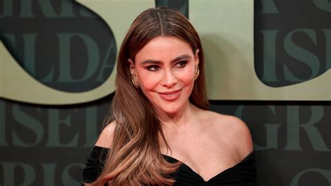 Sofia Vergara Could Be A 90s Supermodel In Fitted Dress And Black Stockings Hello