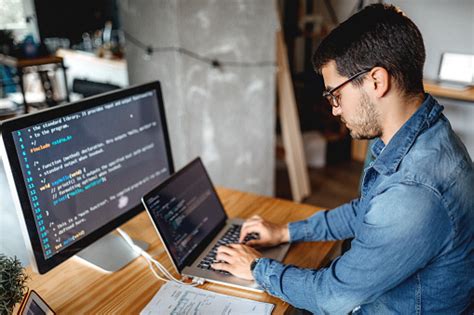 Man Coding Pictures Download Free Images On Unsplash