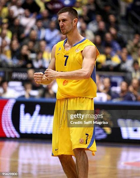 Andrew Wisniewski Photos And Premium High Res Pictures Getty Images