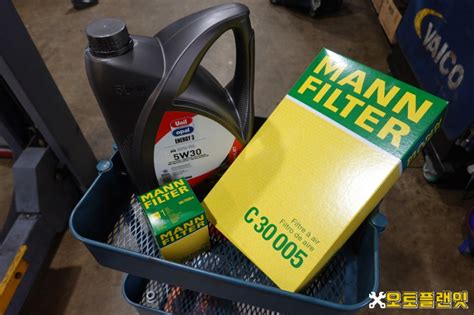 용인 수지구 동천동 수입차 정비 수리 폭스바겐 파사트 Gt 엔진오일 외기필터 교환 그리고 점검으로 Egr 쿨러 엔진오일 누유 확인 네이버 블로그