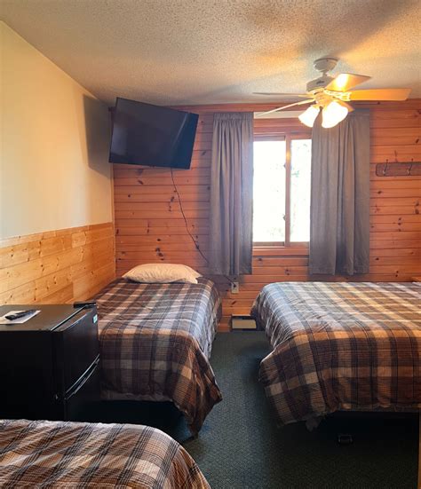 Inn Hennums Oak Island Lodge Inn Hennums Oak Island Lodge