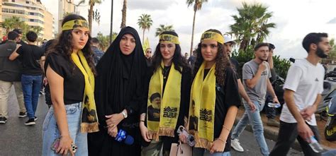 همشهری آنلاین عکس یادگاری مجری صداوسیما با دختران لبنانی؛ ببینید