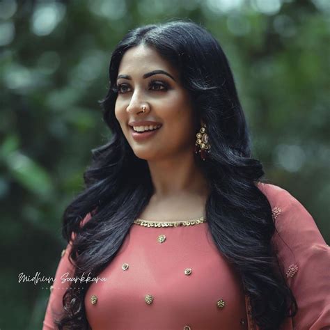 Navya Nair Actress Hd Photos Images Pics And Stills Indiglamour Com