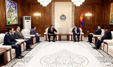 Төрөөс мөнгөний бодлогын талаар 2019 онд баримтлах үндсэн чиглэлийн төслийг УИХ д өргөн барилаа