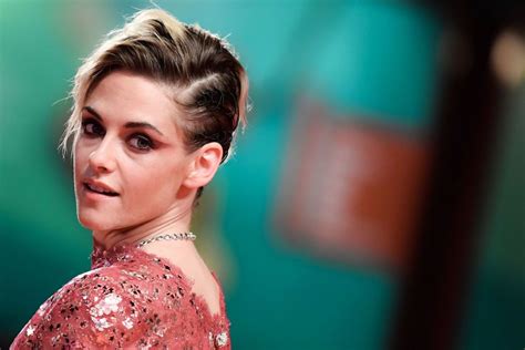 Kristen Stewart At Seberg Premiere At 76 Th Venice Film Festival 0830