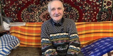 Перерахував на армію 400 тисяч гривень Зеленський нагородив орденом За заслуги ІІІ ступеня