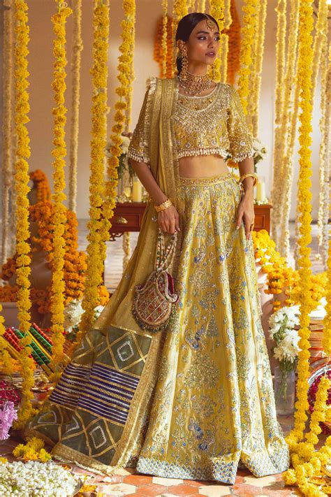 Simrah Annus Abrar Womens Clothing Designer