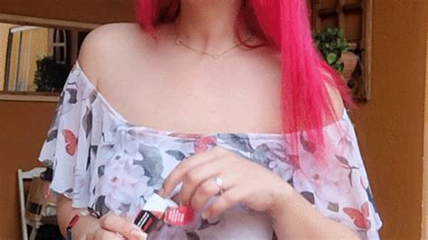 Cute Girl Strong Lungs Double Deep Inhales In Marlboro Red Leticia