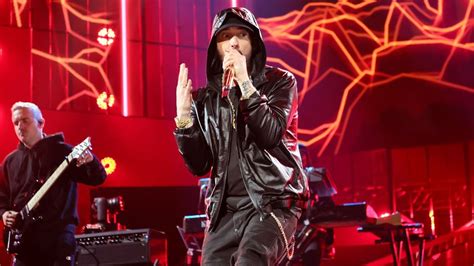Dr Dre Kündigt Neues Eminem Album Für 2024 Im Live Tv An