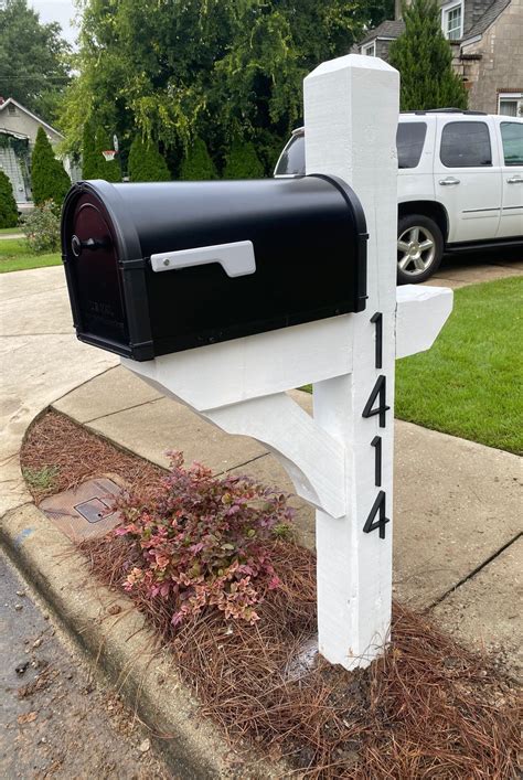 Wooden Mailboxes Nashville — Mailbox Installation Nashville