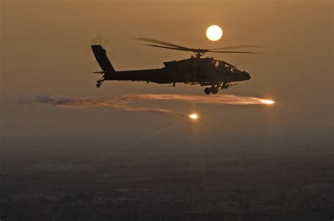 Apache Helicopter Wins Dod Performance Based Logistics Award Article
