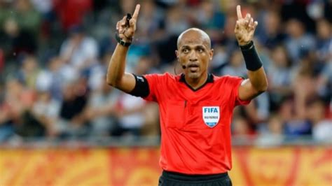 Resmi Disanksi Ini Hukuman Buat Wasit Ahmed Al Kaf
