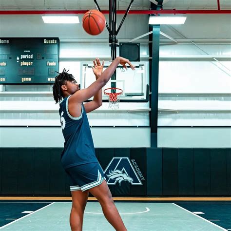 Ray Wiggins Venture Academy Career Home