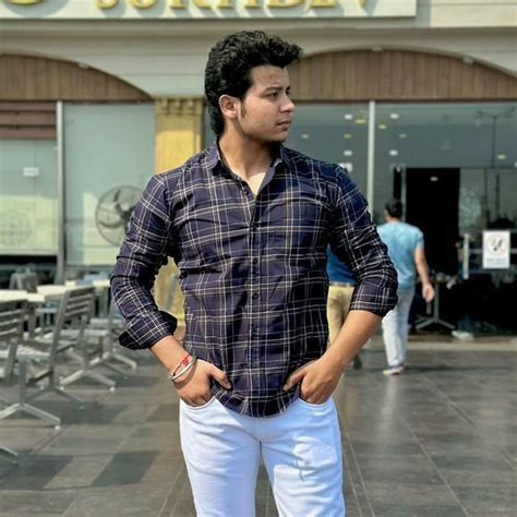 Dev Singh Devsingh7436 • Threads Say More