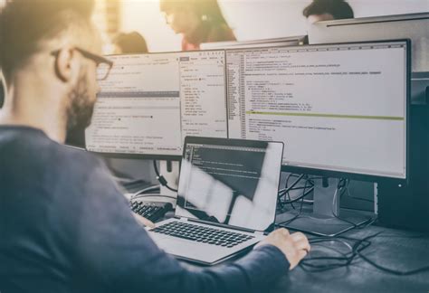 Software Development Courses Learn To Become A Software Developer