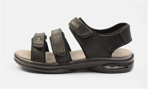 נוגה עינת נעלי גברים