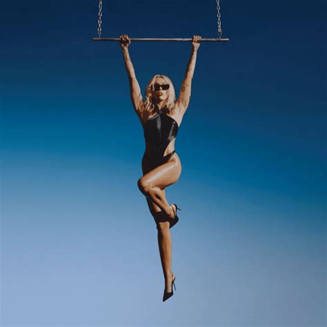 Island Traduction Française Miley Cyrus Genius Lyrics