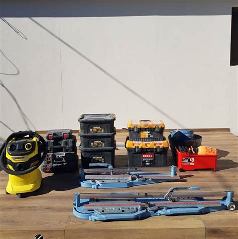 კაფელ მეტლახის მონტაჟი