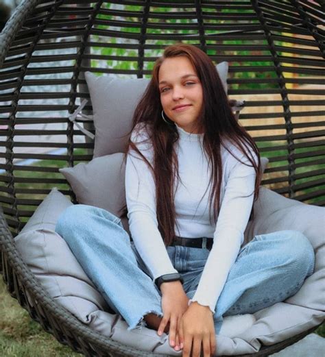 Dita Garrett Cam Model Free Live Sex Show And Chat Stripchat