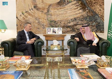 Deputy Foreign Minister Receives Unrwa Commissioner General