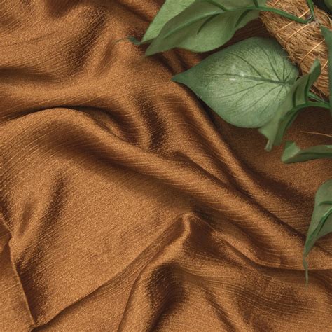 Crinkle Silk Rust Haya Veil