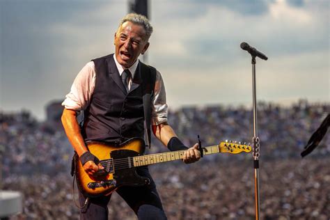 Bruce Springsteen And E Street Band At Orange Vélodrome Marseille