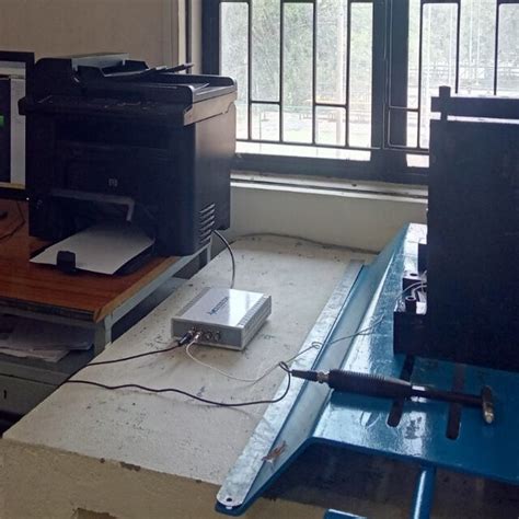 Vibration Experimental Setup With Shock Wave Surface Treated Sample Download Scientific Diagram