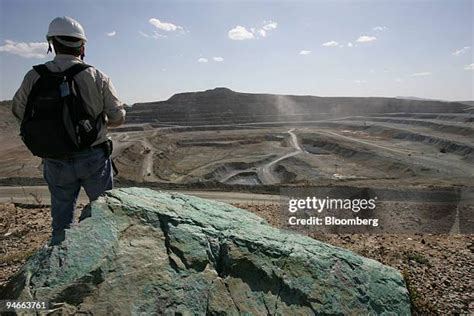 Mongolian Mining Corp Photos Et Images De Collection Getty Images