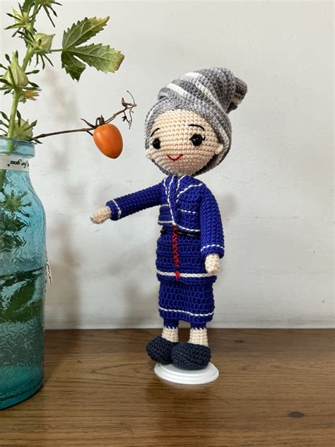 နီမိုးနန်အကြောင်း ခ Sarphat