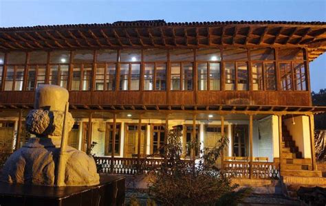 خانه میرزا کوچک خان جنگلی؛ تاریخچهراه های دسترسی