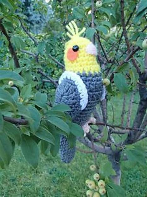 Life Size Cockateil Pattern By Chiwaluv Amigurumi Critters Crochet