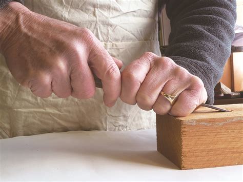 Beginners Guide To Gouges And Chisels For Woodcarving