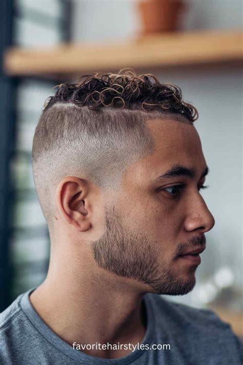 Low Maintenance Mens Hairstyles Curly Short