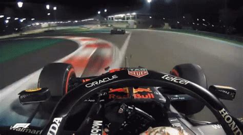 F1 S