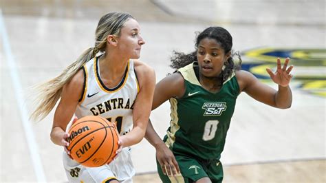 Brooke Rayner Womens Basketball University Of Central Oklahoma