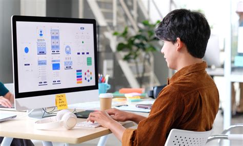 gaji ui ux designer di indonesia terbaru 2023