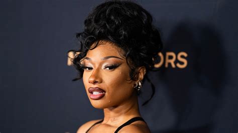 Megan Thee Stallions Manicure Is Made Of Actual Glasssee The Photos Glamour