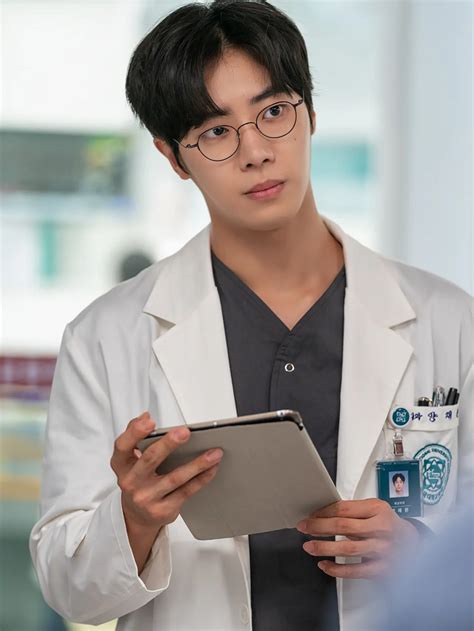 Review The Trauma Code Aksi Heroik Dokter Di Pusat Trauma Yang