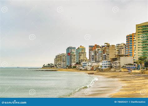 Salinas Ecuador De La Playa De Chipipe Foto Editorial Imagen De