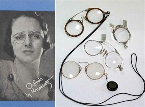 What Are Pince Nez Glasses