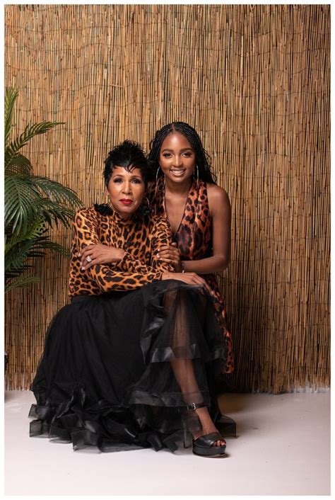 Mother Daughter Professional Portraits Mother Daughter Portrait