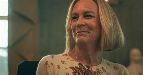 Jamie Lee Curtis Interrupts Bowen Yangs Interview Fans React Jimmy Stars World