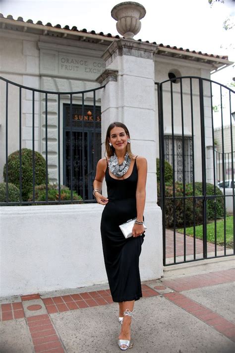 How To Wear Silver Heels