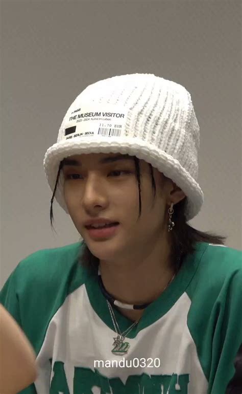 Ellie On Twitter A Stay Came Up For Her Turn With Hyunjin And Then He
