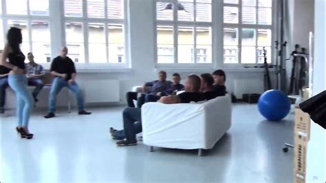 Lola Taylor Serves Group Of Elated Cocks