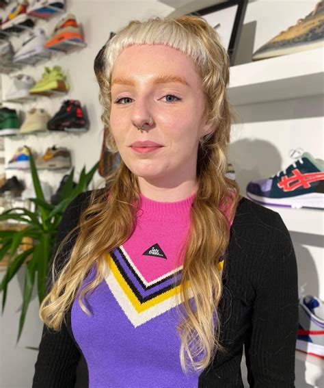 12 Cool Frosted Tip Hair Ideas To Light Up Your Look