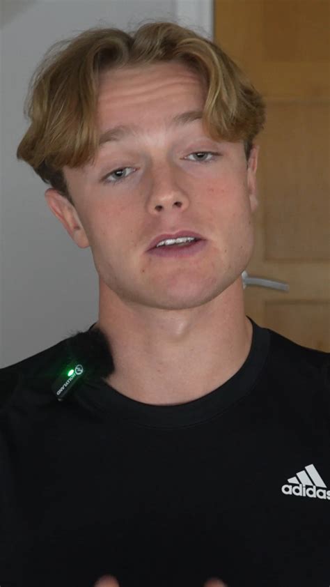 Jamie Breen Jamiebreeno • Instagram Photos And Videos