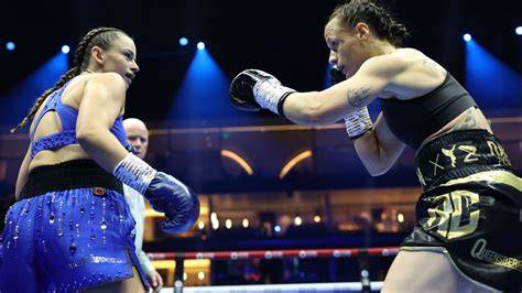 Skye Nicolson Defeats Raven Chapman To Defend Wbc Featherweight World